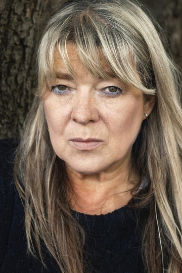 Dee Sadler Actor Bio and Production | Dress Circle