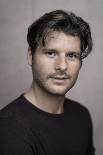 George Turner Actor Bio and Production | Dress Circle