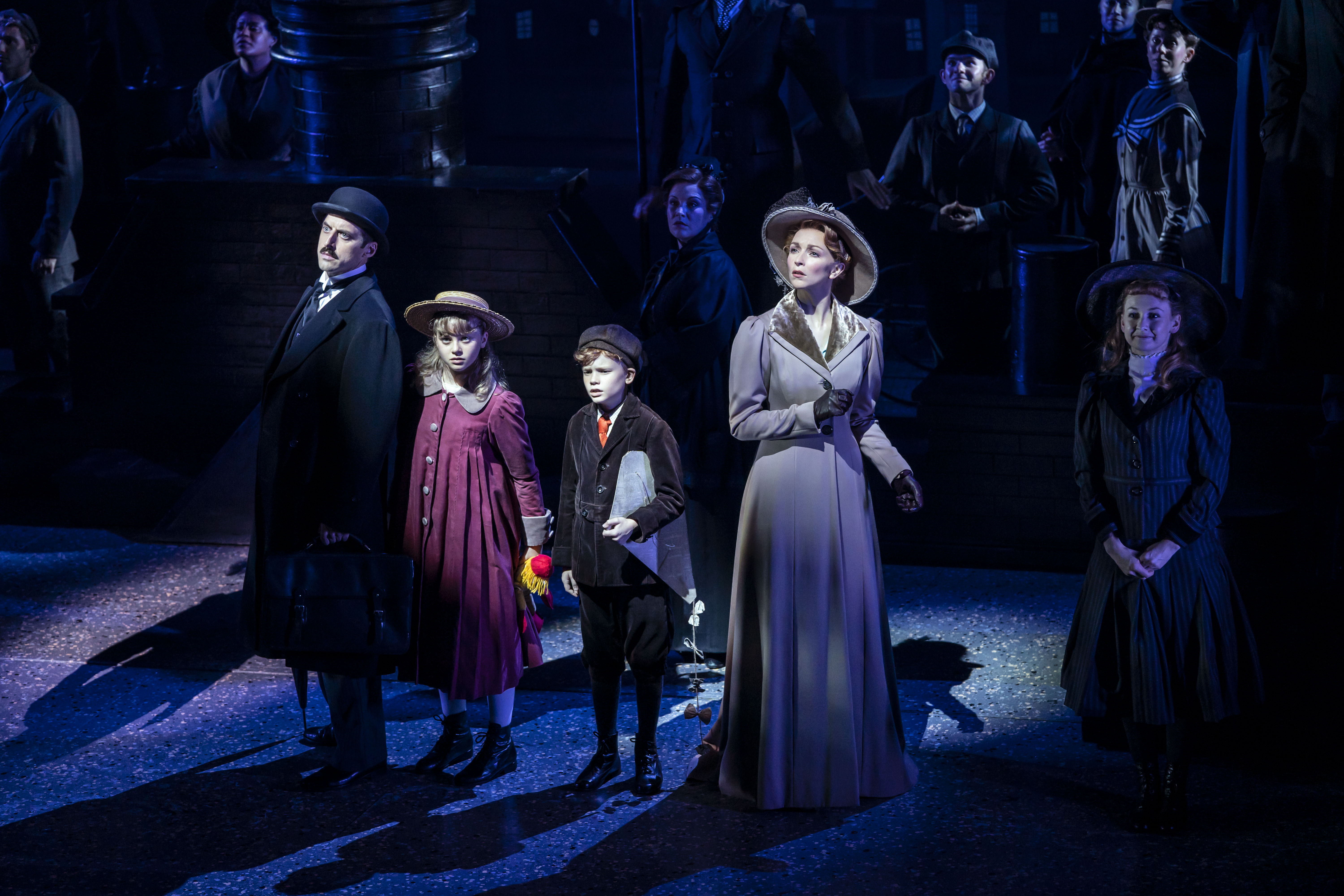 Mary Poppins at Prince Edward Theatre November 2019 to January 2023 ...